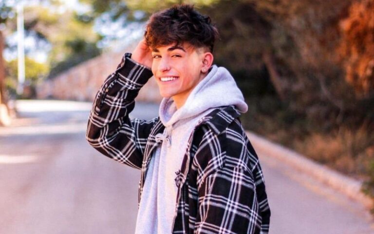 Alex Mandon Rey, do Now United, recupera conta do Instagram e você ...