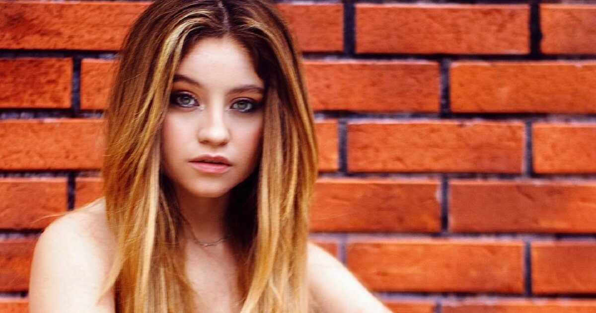 Karol Sevilla está namorando; vem saber quem é o boy – Febre Teen